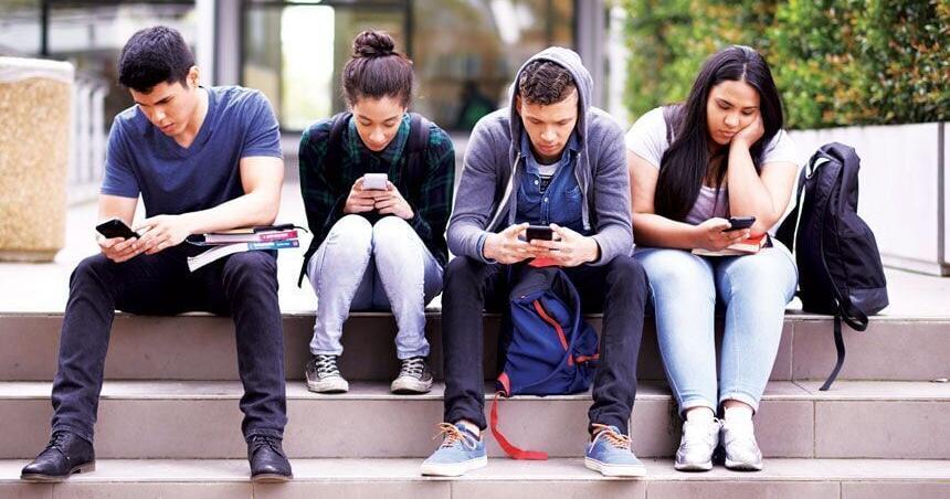 Dem bill aims to compensate kids in family vlogging videos | News ...