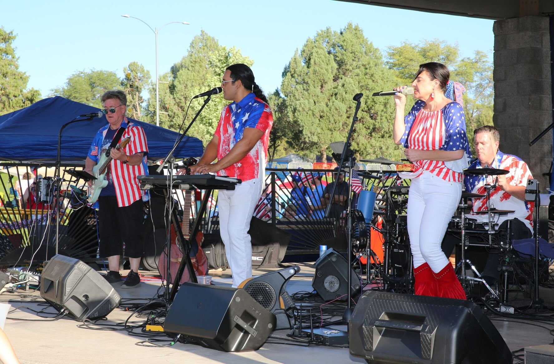 Biggest fourth yet fills park for fireworks | News | paysonroundup.com