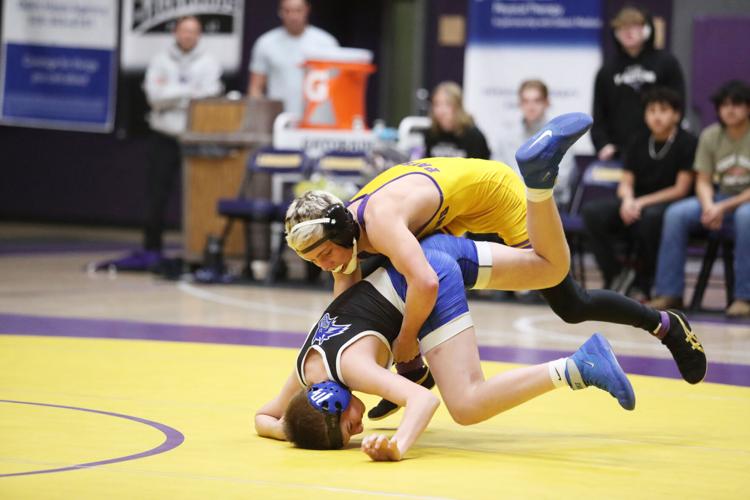 Wrestling Payson vs. Snowflake vs. San Tan Foothills, Jan. 17, 2024, 1 ...