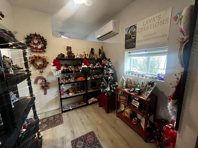Travel agency, gift shop relocates in Pine | News | paysonroundup.com