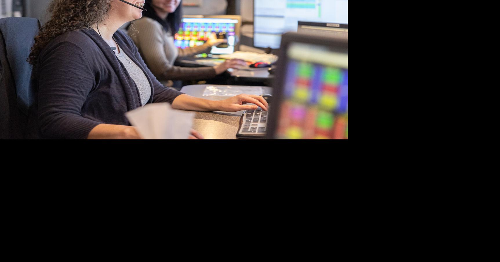 ‘Donuts with Dispatch’ connects kids with 911 call-takers | Events ...