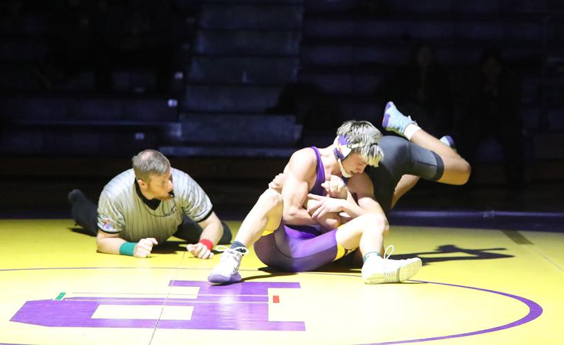 Photos-Wrestling vs. Blue Ridge | Multimedia | paysonroundup.com