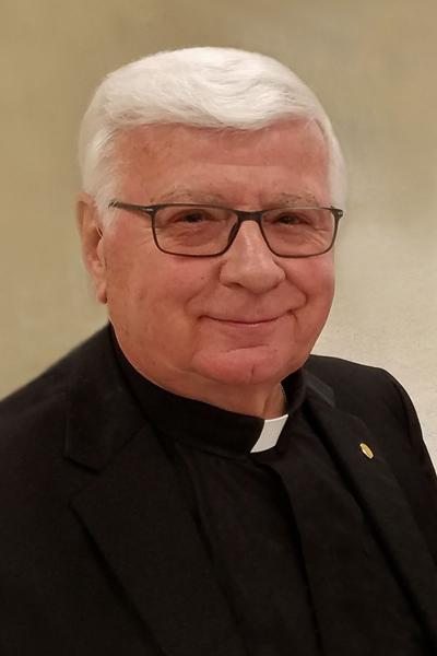 Father Lowell Eugene Andrews 1934-2018 | Obituaries | paysonroundup.com