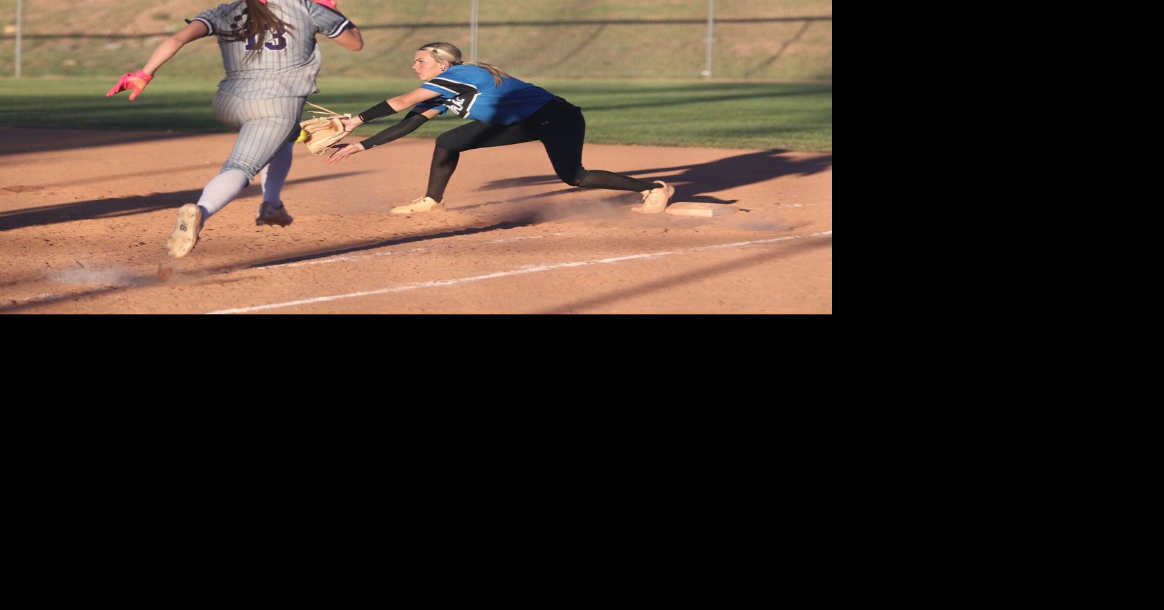 Photos-Softball vs. Snowflake | Sports | paysonroundup.com