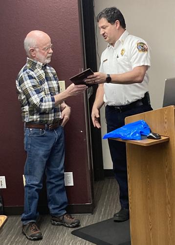 Payson fire present Citizens Lifesaving Award to resident | Local News ...
