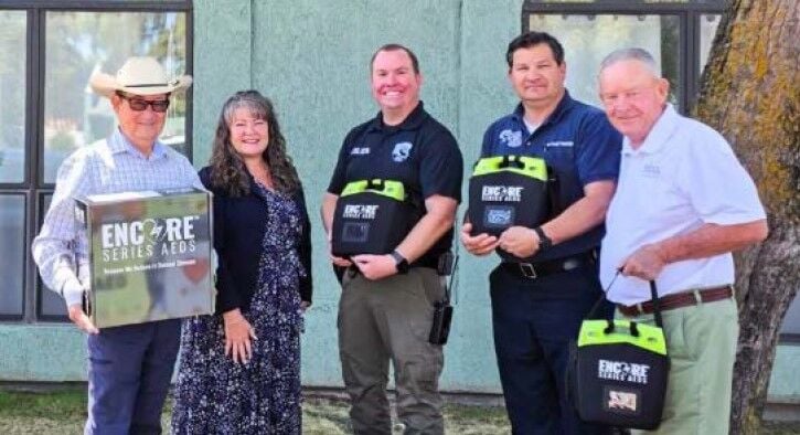 MHA makes lifesaving donation of heart machines | News | paysonroundup.com