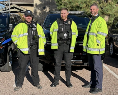 Grant provides rain gear for Payson police | Local News | paysonroundup.com