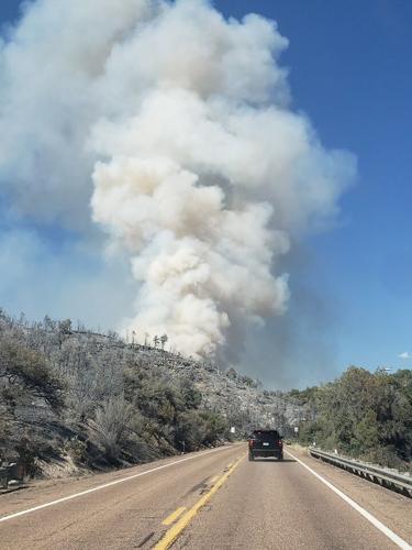 Update: Flying V Fire jumps U.S. 60 | | paysonroundup.com