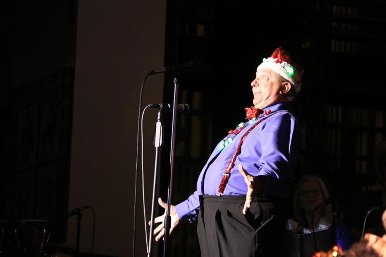 A place where people sing | Arts & Entertainment | paysonroundup.com