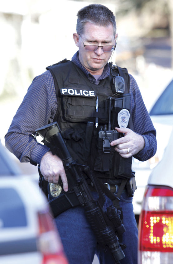 Payson police raise may slow turnover, complaints | Crime Law Enforcement | paysonroundup.com