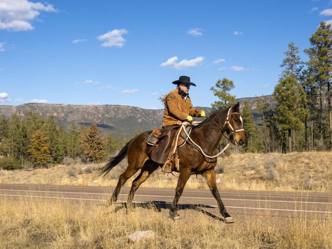 Hashknife Pony Express rides again | Local News | paysonroundup.com