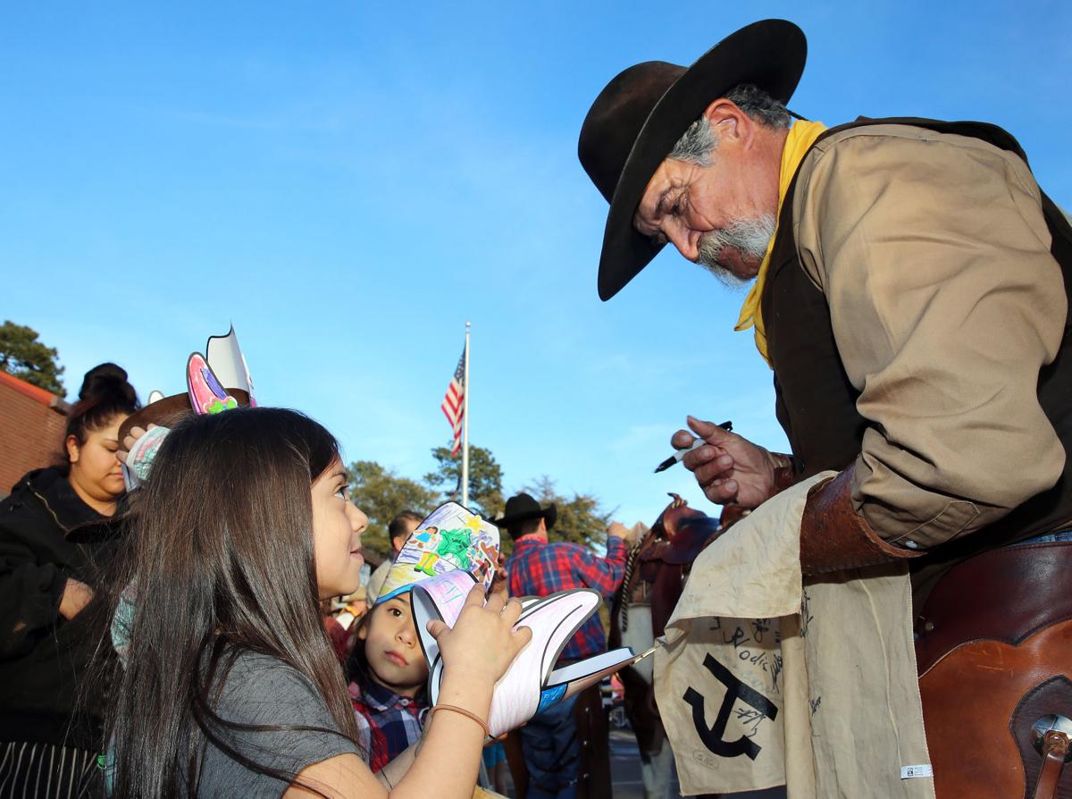 Hashknife Pony Express arrives Wednesday | Arts & Entertainment ...