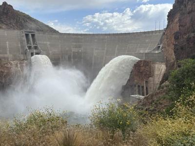Water released from Roosevelt Lake as water level highest on record ...