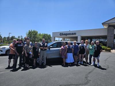 Meals on Wheels gets vehicle from Chapman | Local News | paysonroundup.com