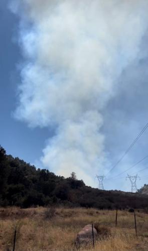 Walnut Fire burns 61 acres near Sunflower | Local News | paysonroundup.com