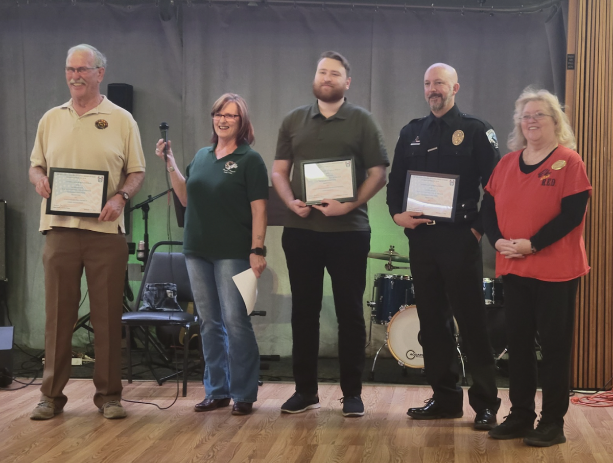 Elks honor Payson Police staff | Local News | paysonroundup.com