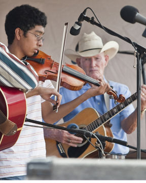 Old-Time Opry popular at fiddle contest | | paysonroundup.com