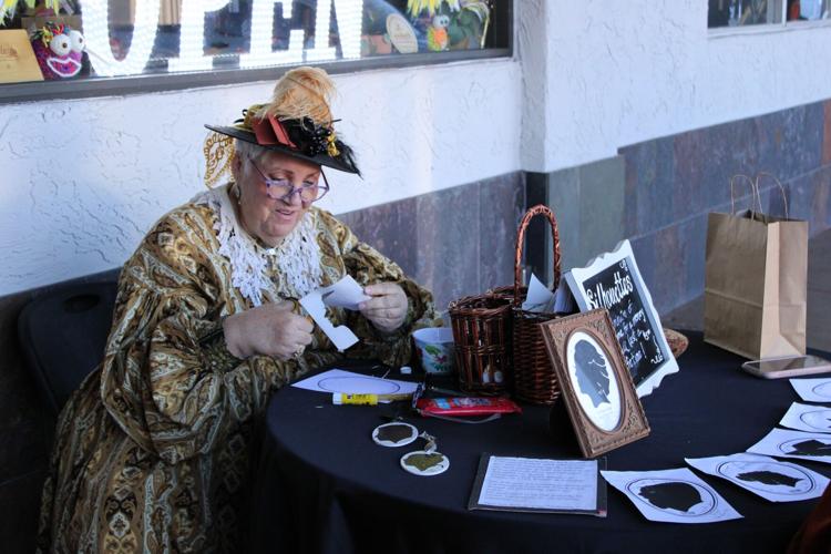 Noley’s Noel Christmas Market brings crafters and crowds | News ...