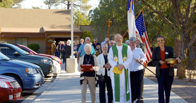 Mount Cross moves to new building | Business | paysonroundup.com