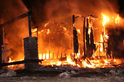 Mead Ranch cabin burns | | paysonroundup.com