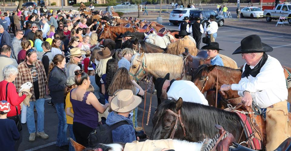 2017 Hashknife Pony Express event | Multimedia | paysonroundup.com