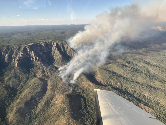 Brady Fire starts below the Rim | Local News | paysonroundup.com