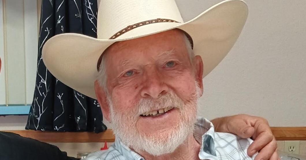 Robert Elston (1940-2025) | Obituaries | paysonroundup.com