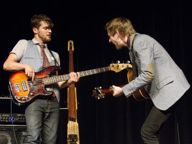 Musical magic from Abrams Brothers | | paysonroundup.com