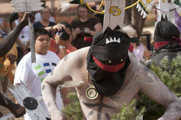 apache crown dancers