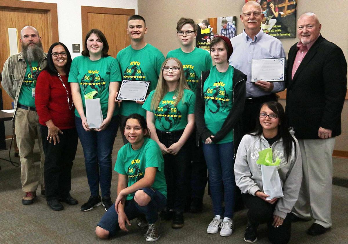Robotics Team Volunteers recognized by PCS | Local News | paysonroundup.com