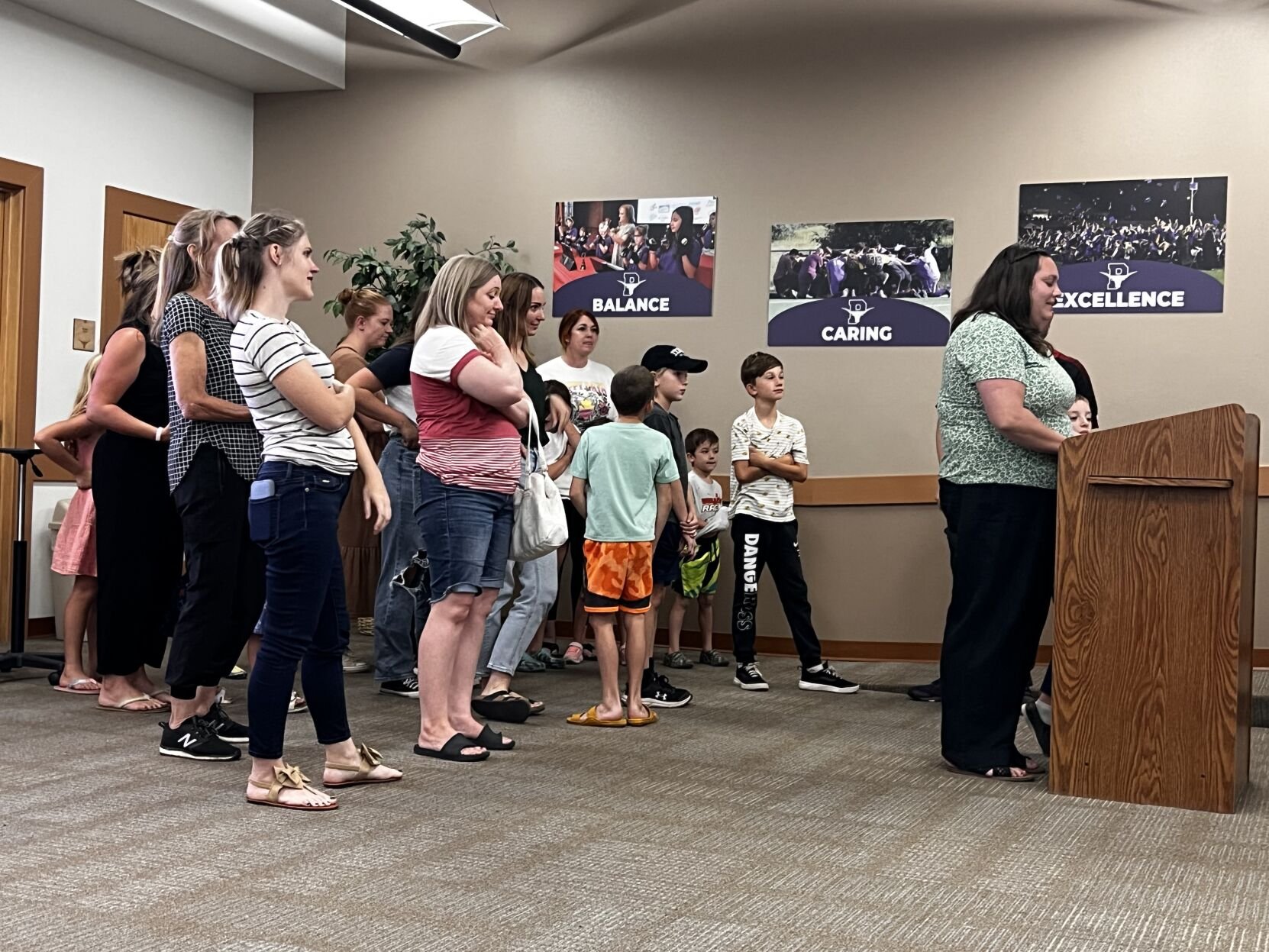 Home school parents plead with Payson school board | News ...