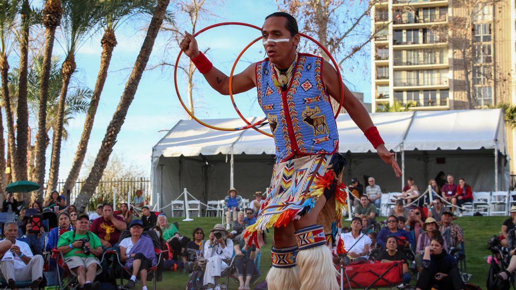 Full circle: Urban Native American family keeps Apache traditions alive ...