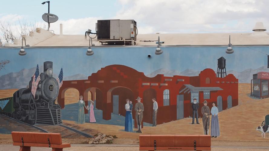 Murals planned for Main Street | Local News | paysonroundup.com