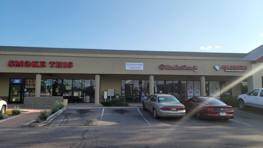 Discount Mart opens in Payson | News | paysonroundup.com
