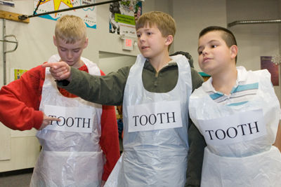 PHS students help educate fifth-graders about dental hygiene | News ...