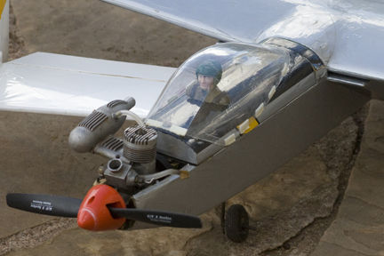 Model aircraft maker | | paysonroundup.com
