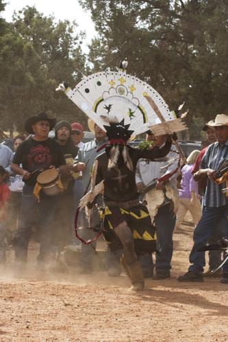 Sacred Apache Crown Dance celebrates ancient culture | | paysonroundup.com