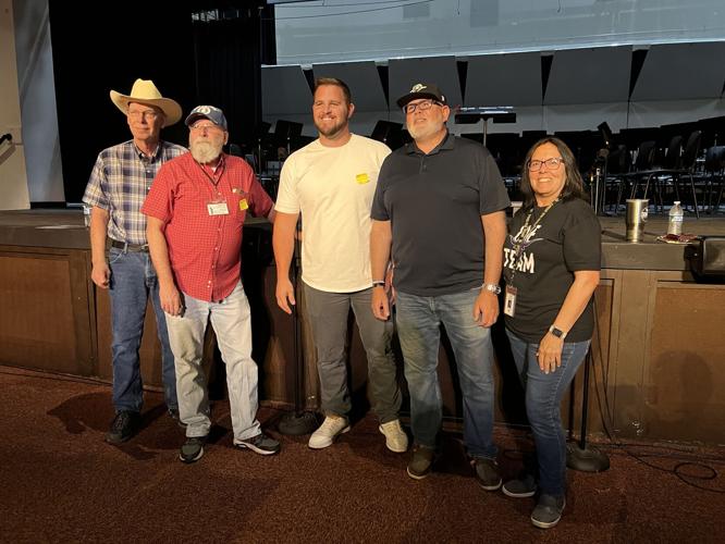 Payson council candidates deliver a light-hearted civics lesson ...