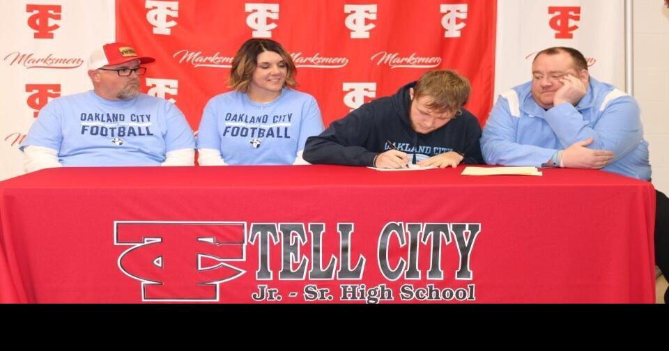 Alex Stiff signs with OCU sprint football | Sports | pdclarion.com