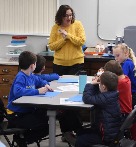 Fort Branch Library offers STEM learning | Community | pdclarion.com