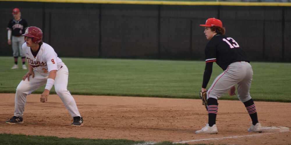 Tiger baseball edges past Titans in extra-innings county rivalry ...