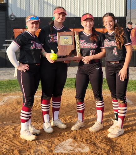 Top-ranked Lady Titan softball cruises past Lady Tigers, captures ...
