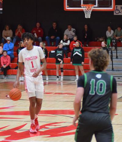 Tiger basketball edges past Pioneers to pick up PAC win | Sports ...