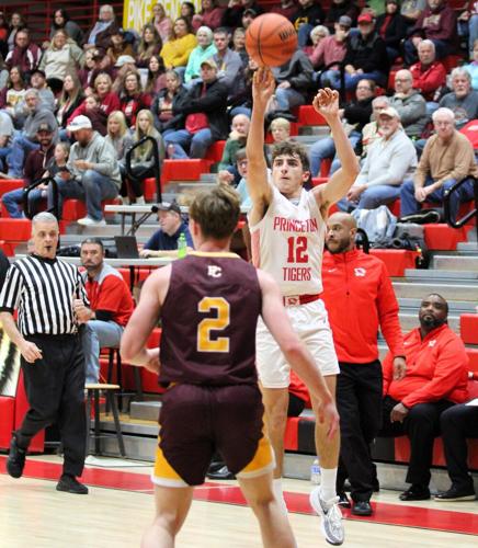 Tiger basketball sweeps PAC weekend | Sports | pdclarion.com