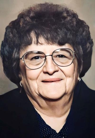F. Maxine Julian | Obituaries | pdclarion.com