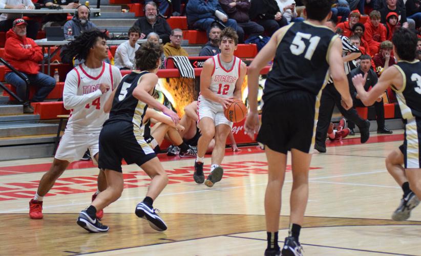 Tiger Basketball surges past Jasper, 58-49, moves to 10-1 | Sports ...
