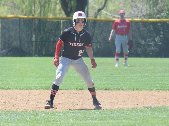 Tiger baseball no-hits Lawrenceville, falls at MC | Sports | pdclarion.com