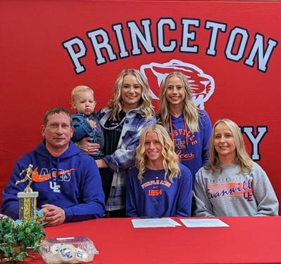 Anthis signs with UE track and field | Sports | pdclarion.com