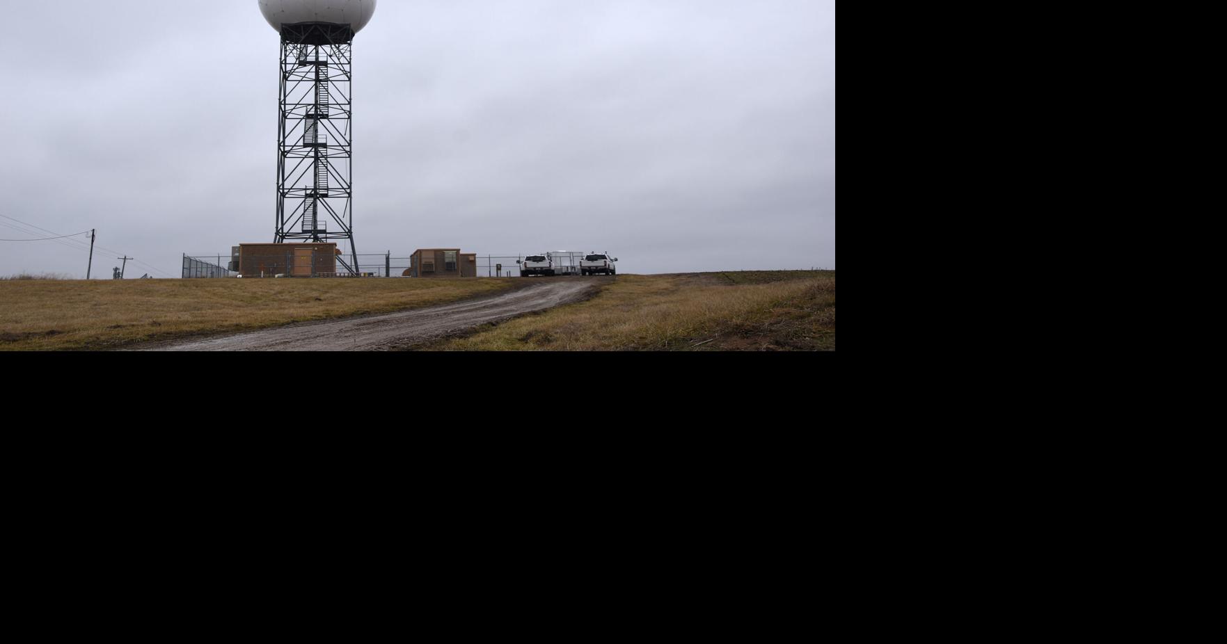 Crews arrive to repair radar | News | pdclarion.com