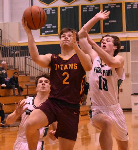 Titan basketball picks up PAC win at FP | Sports | pdclarion.com